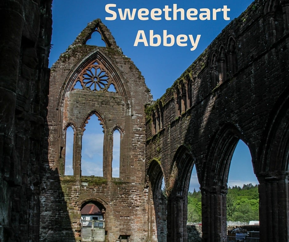Sweetheart Abbey (Scotland) – Visit Tips + Photos