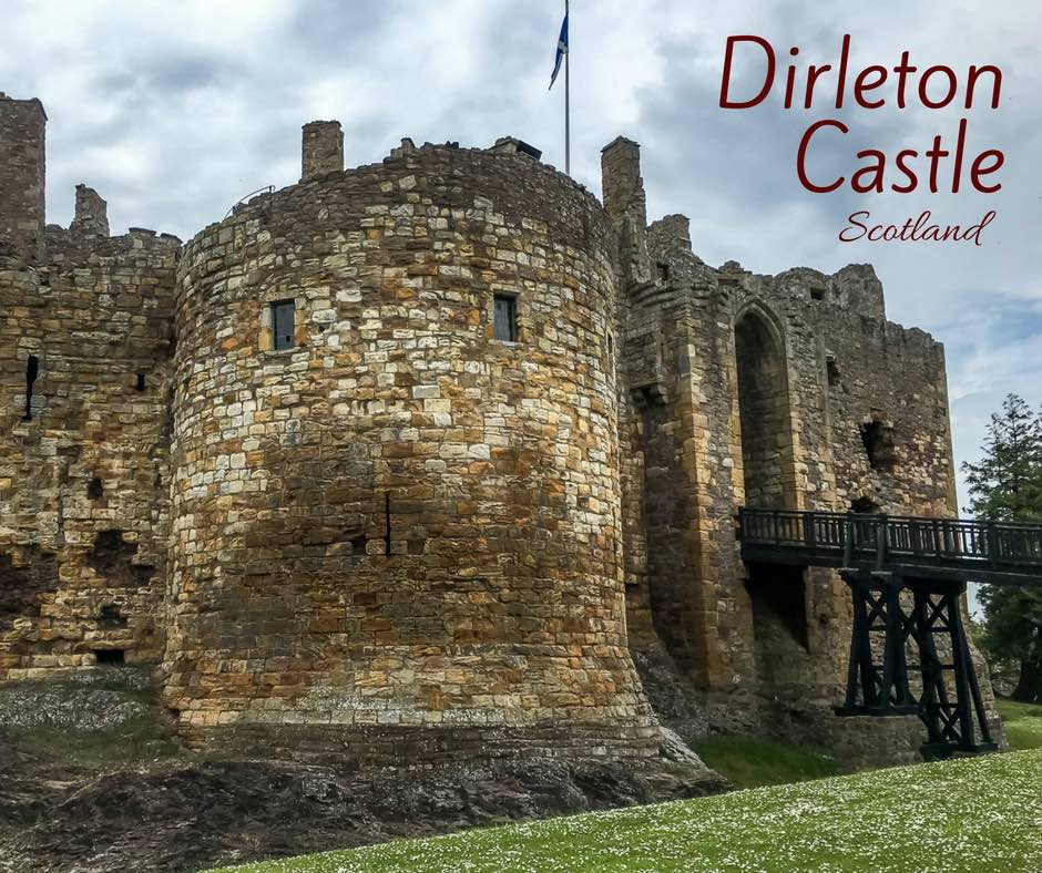 Dirleton Castle (Scotland) - Visit Tips + Photos