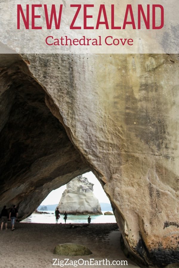 Walk to Cathedral Cove (New Zealand) - Planning tips + photos